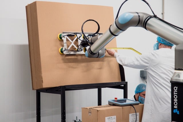 Automated Palletizing Solutions With Robotic Palletizers Robotiq