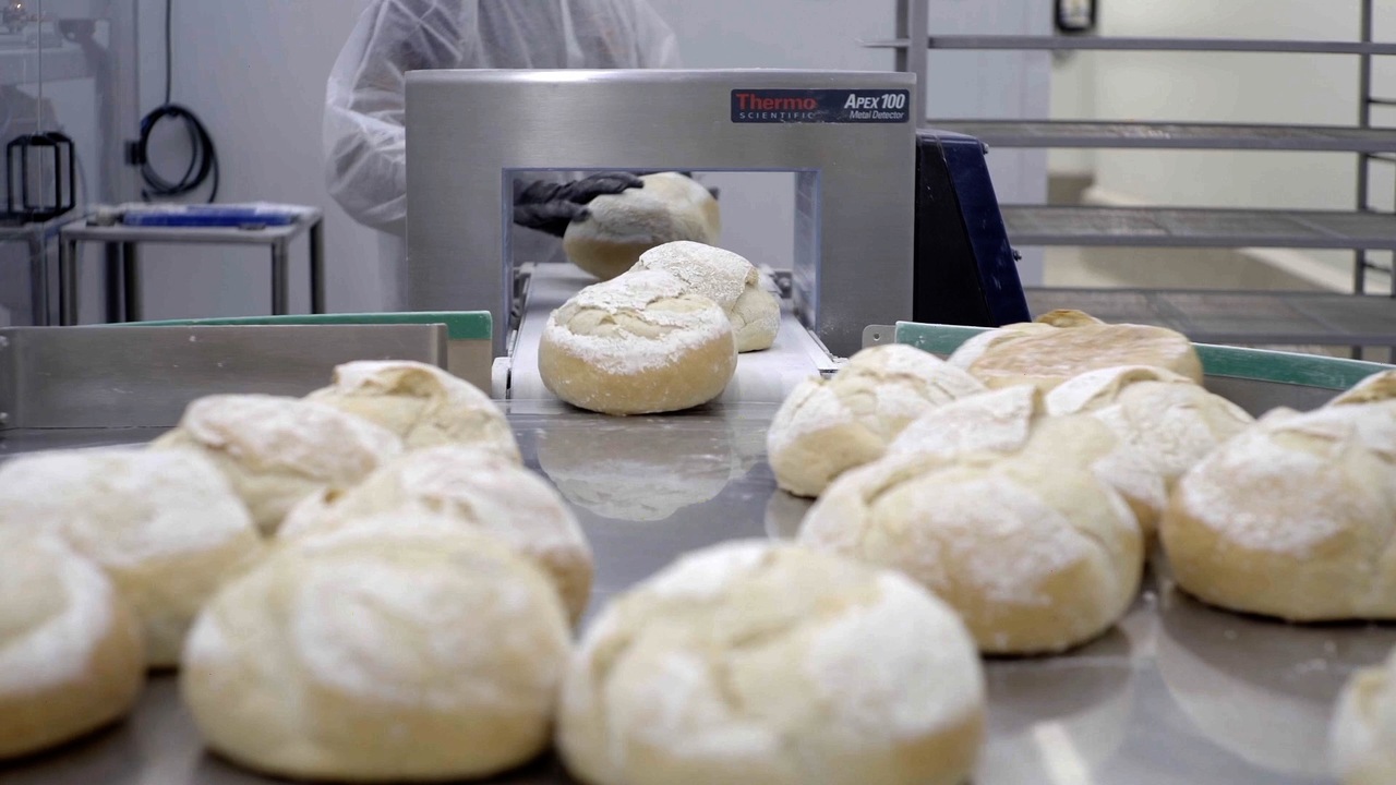 Valero Case Study | Robotiq